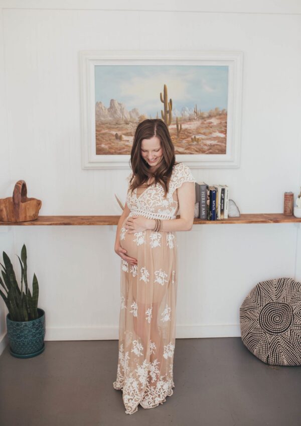 Maternity Photos in Joshua Tree – Oak + Oats