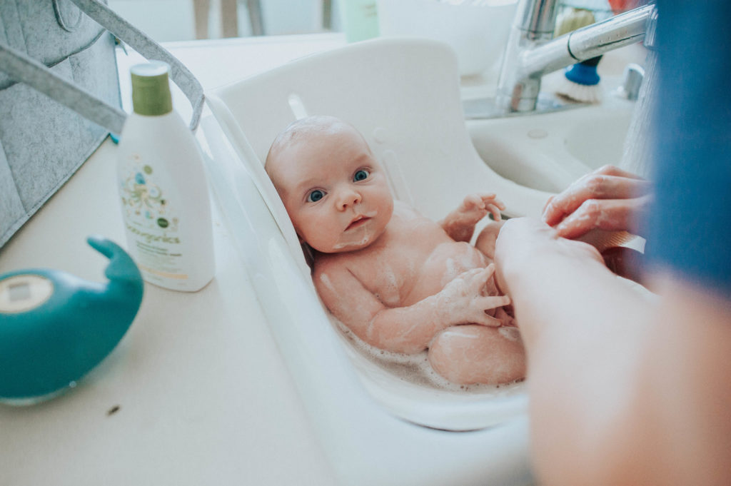 Baby’s First Bath – Oak + Oats