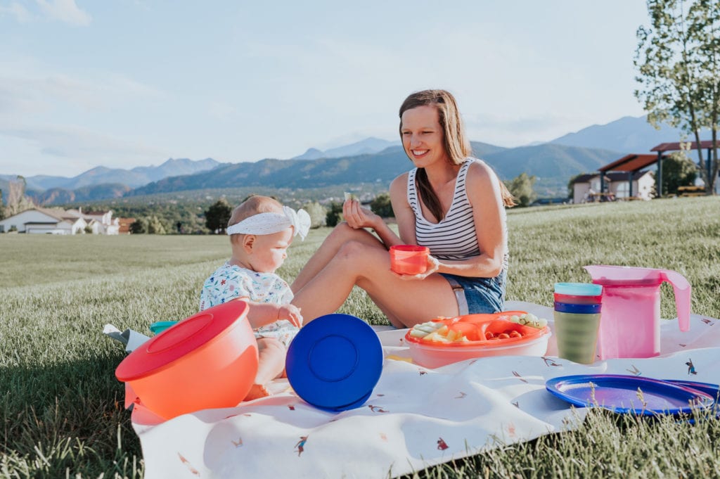 Tupperware Memories – Oak + Oats