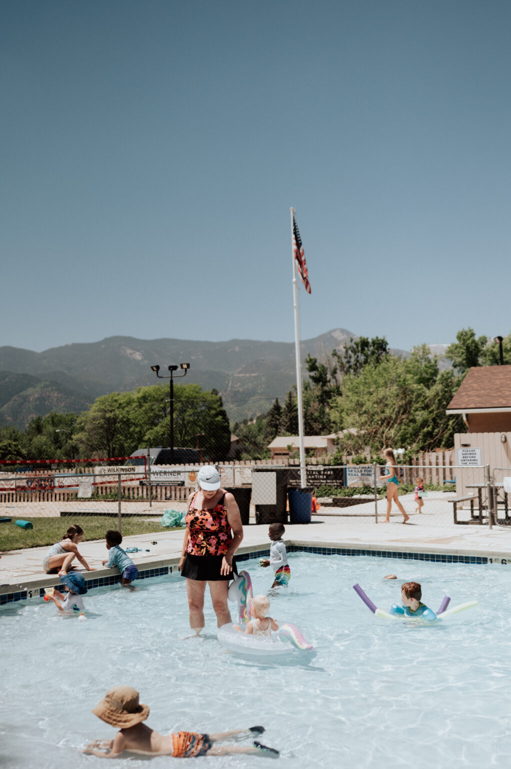 A week at the Pool – Oak + Oats