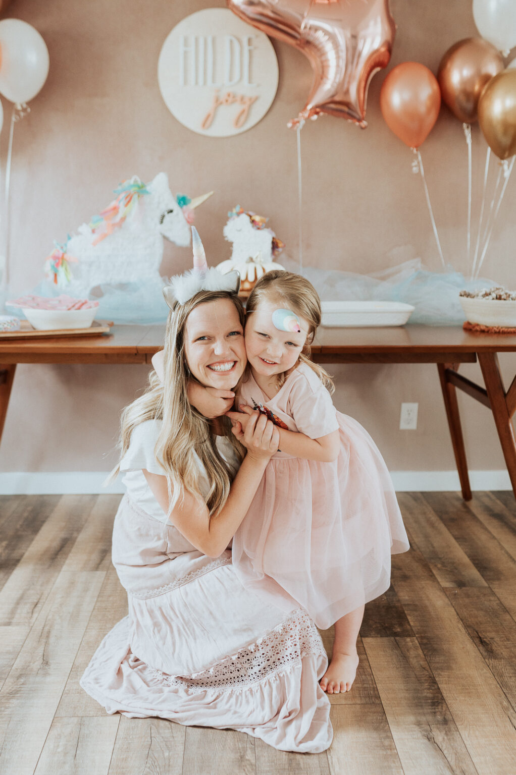 A Unicorn Themed 4th Birthday Party – Oak + Oats