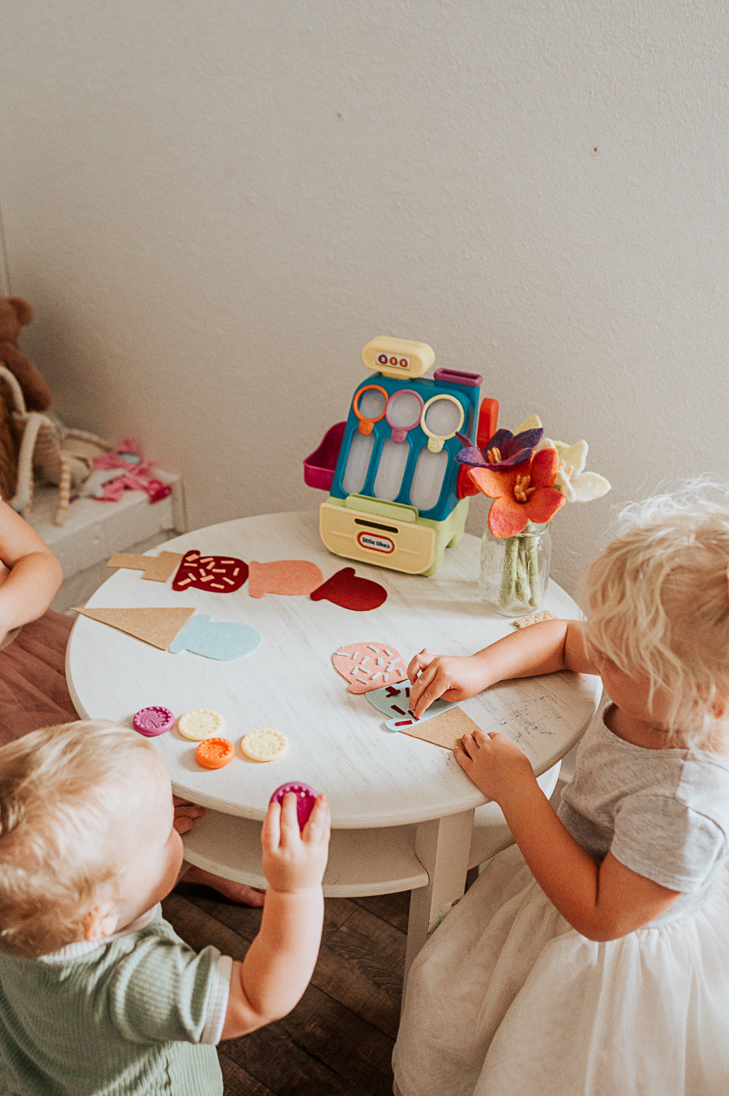 A Day of Peaceful Press Preschool